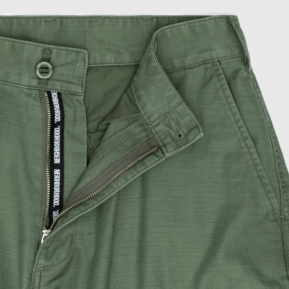 WIDE CARGO PANTS – PACKER SHOES