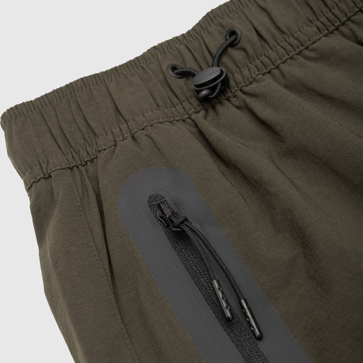 TECH WOVEN OVERSIZED PANTS – PACKER SHOES