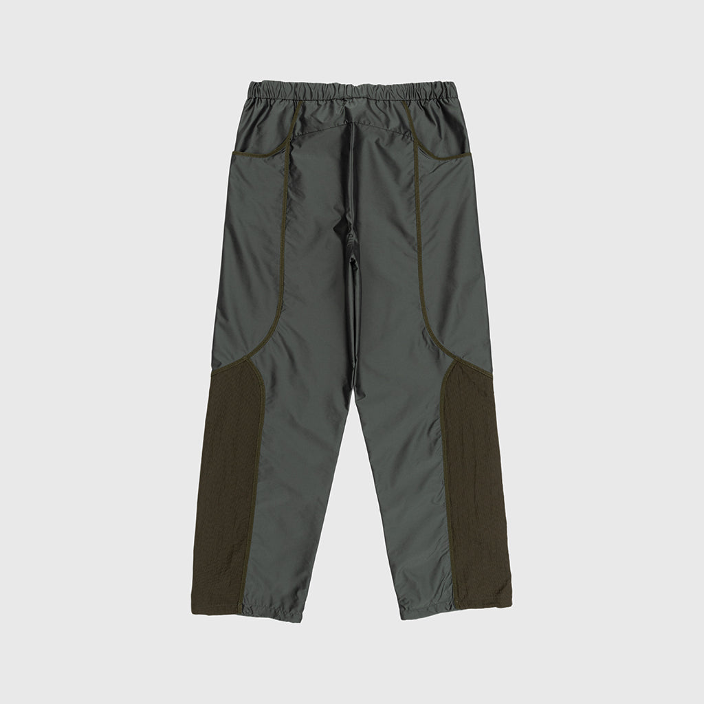 CAVITY PANTS – PACKER SHOES