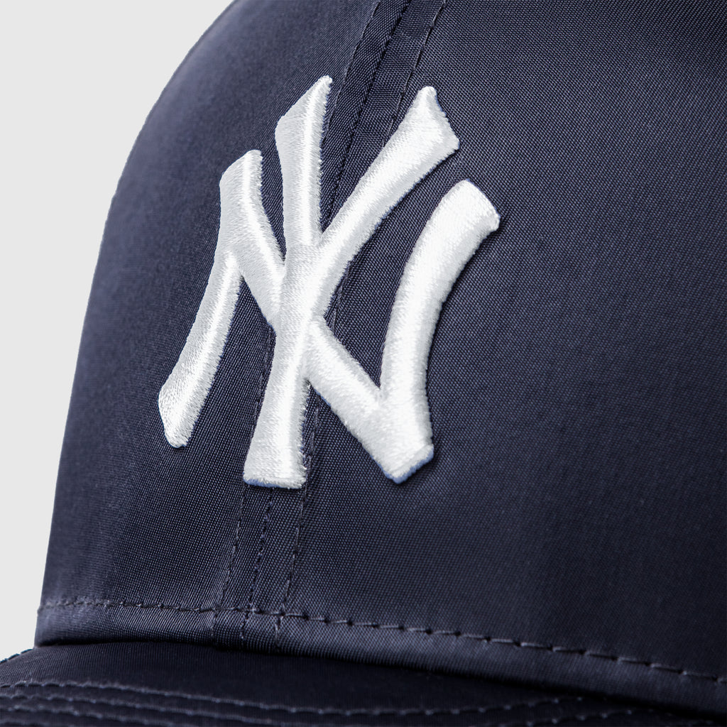 PACKER X NEW ERA NEW YORK YANKEES 59FIFTY FITTED "NYLON" – PACKER SHOES